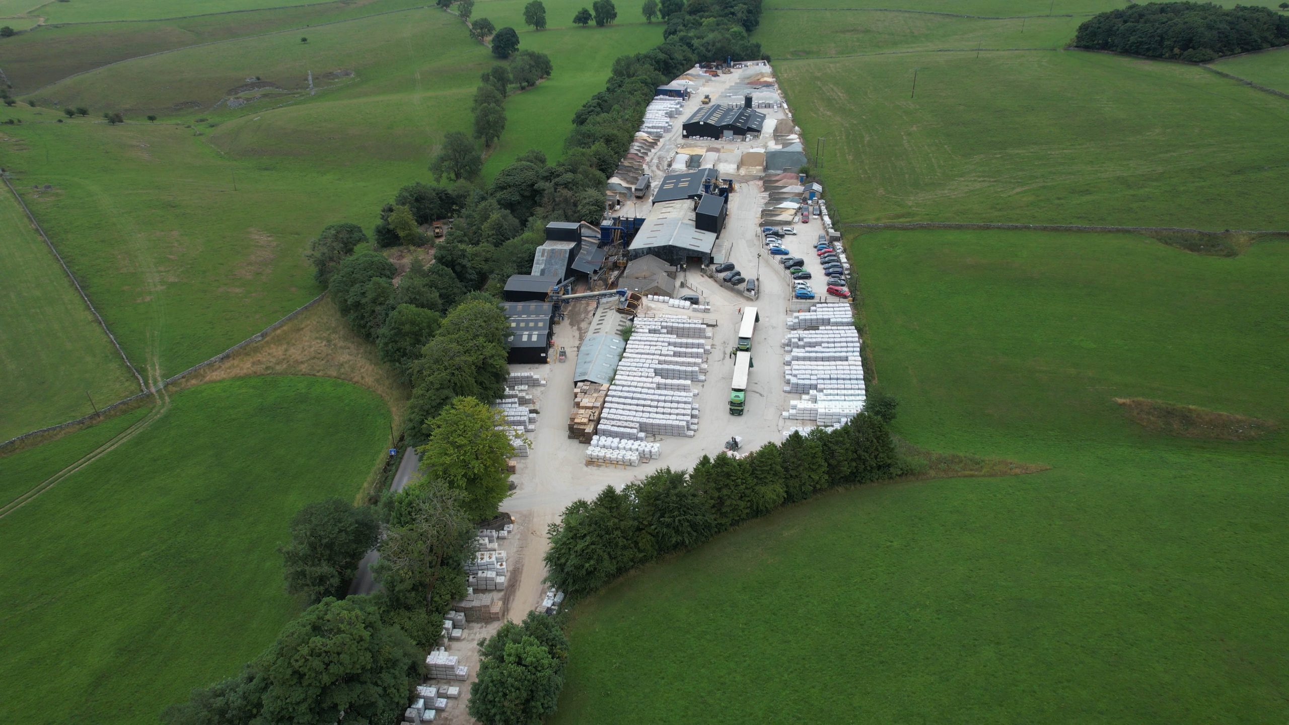 Contact Us | Derbyshire Specialist Aggregates | 01629 636500